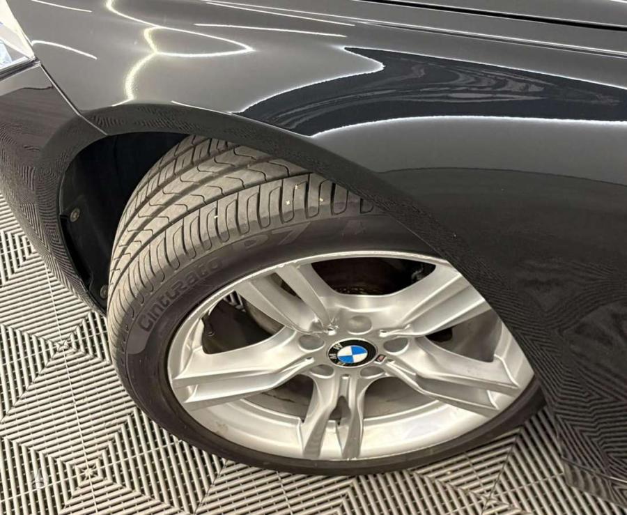 Black BMW 320 2014 in Marijampole, with an engine capacity of 2.00 L and mileage of 218 thousand km for 12500 €, photo 22 on AUTOMOTO.COM.LV