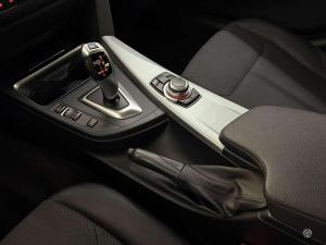 Melns BMW 320 2014 Marijampole, ar dzinēja tilpumu 2.00 L un nobraukumu 140 tūkst. km par 12350 €, foto 16 vietnē AUTOMOTO.COM.LV