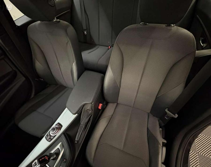 Melns BMW 320 2014 Marijampole, ar dzinēja tilpumu 2.00 L un nobraukumu 140 tūkst. km par 12350 €, foto 25 vietnē AUTOMOTO.COM.LV