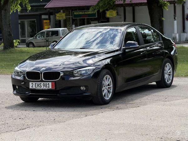 Melns BMW 320 2014 Klaipėda, ar dzinēja tilpumu 2.00 L un nobraukumu 217 tūkst. km par 4499 €, foto 10 vietnē AUTOMOTO.COM.LV