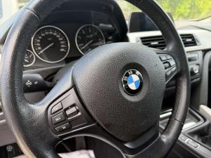 Melns BMW 320 2014 Klaipėda, ar dzinēja tilpumu 2.00 L un nobraukumu 217 tūkst. km par 4499 €, foto 14 vietnē AUTOMOTO.COM.LV