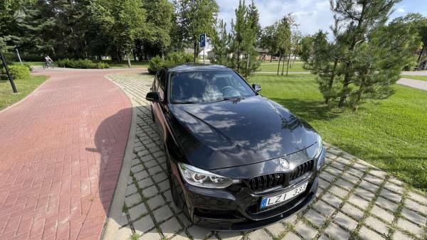 BMW 320 2014 in Birzai on AUTOMOTO.COM.LV Black BMW 320 2014 in Birzai, with an engine capacity of 2.00 L and mileage of 295 thousand km for 10650 €, photo 3 on AUTOMOTO.COM.LV