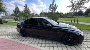 Black BMW 320 2014 in Birzai, with an engine capacity of 2.00 L and mileage of 295 thousand km for 10650 €, photo 10 on AUTOMOTO.COM.LV