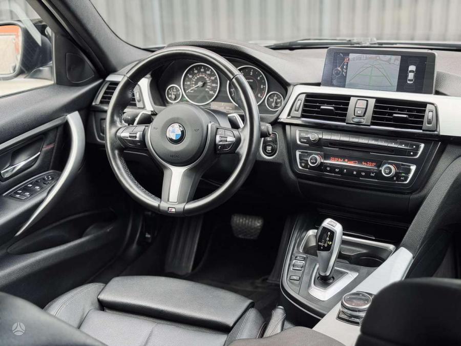 Black BMW 320 2014 in Kaunas, with an engine capacity of 2.00 L and mileage of 193 thousand km for 12800 €, photo 3 on AUTOMOTO.COM.LV