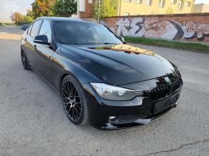 Black BMW 320 2014 in Siauliai, with an engine capacity of 2.00 L and mileage of 215 thousand km for 9300 €, photo 4 on AUTOMOTO.COM.LV