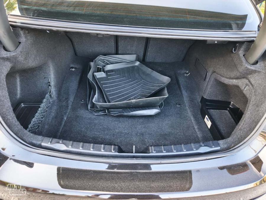 Black BMW 320 2014 in Siauliai, with an engine capacity of 2.00 L and mileage of 215 thousand km for 9300 €, photo 16 on AUTOMOTO.COM.LV
