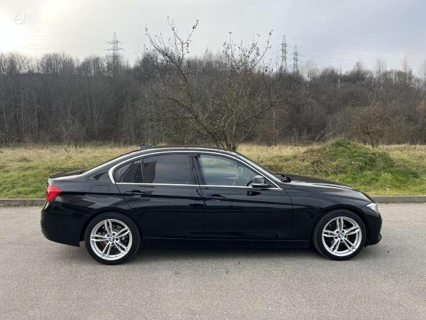 Black BMW 320 2015 in Vilnius, with an engine capacity of 2.00 L and mileage of 222 thousand km for 12450 €, photo 4 on AUTOMOTO.COM.LV