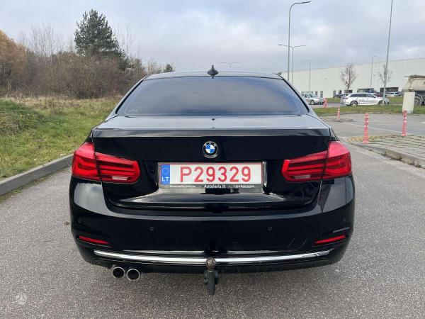 Black BMW 320 2015 in Vilnius, with an engine capacity of 2.00 L and mileage of 222 thousand km for 12450 €, photo 6 on AUTOMOTO.COM.LV