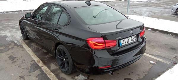 Black BMW 320 2015 in Vilnius, with an engine capacity of 0.00 L and mileage of 243 thousand km for 8800 €, photo 3 on AUTOMOTO.COM.LV