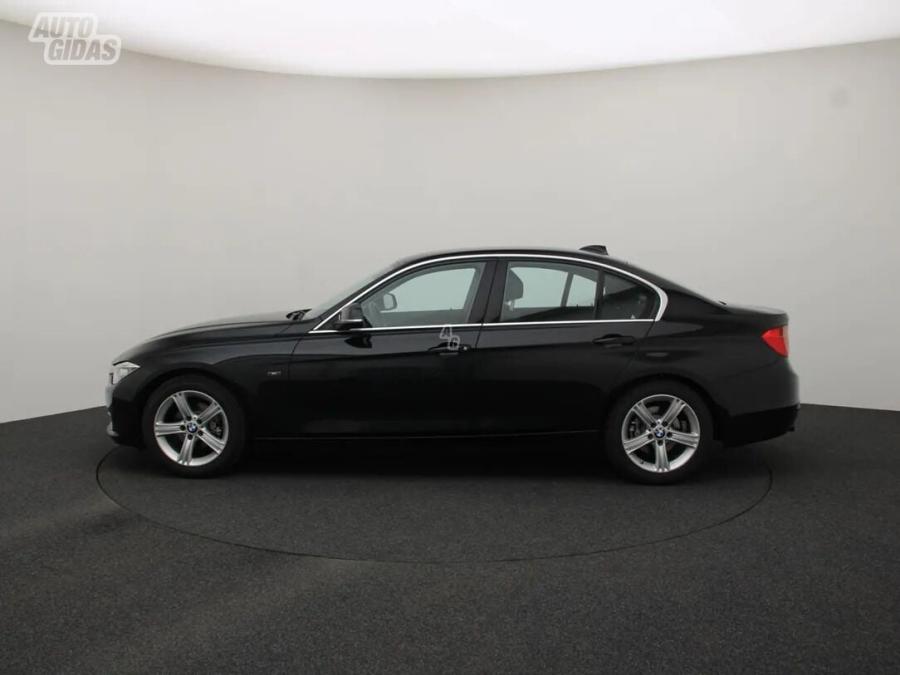 Melns BMW 320 2015 Viļņa, ar dzinēja tilpumu 2.00 L un nobraukumu 227 tūkst. km par 12499 €, foto 7 vietnē AUTOMOTO.COM.LV