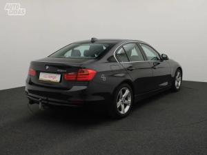 Melns BMW 320 2015 Viļņa, ar dzinēja tilpumu 2.00 L un nobraukumu 227 tūkst. km par 12499 €, foto 9 vietnē AUTOMOTO.COM.LV