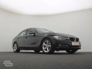 Melns BMW 320 2015 Viļņa, ar dzinēja tilpumu 2.00 L un nobraukumu 227 tūkst. km par 12499 €, foto 12 vietnē AUTOMOTO.COM.LV