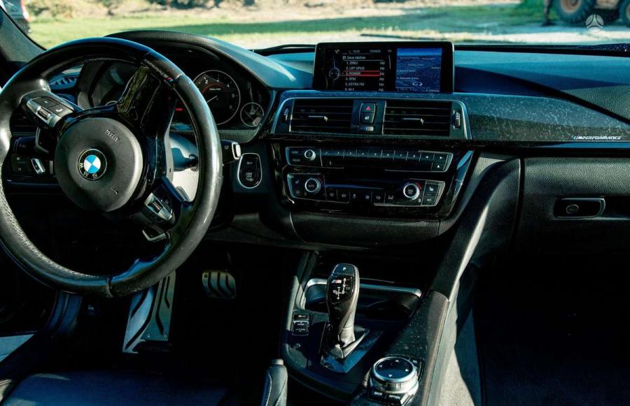 Melns BMW 320 2015 Kauņa, ar dzinēja tilpumu 2.00 L un nobraukumu 157 tūkst. km par 14900 €, foto 9 vietnē AUTOMOTO.COM.LV
