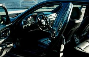 Melns BMW 320 2015 Kauņa, ar dzinēja tilpumu 2.00 L un nobraukumu 157 tūkst. km par 14900 €, foto 10 vietnē AUTOMOTO.COM.LV