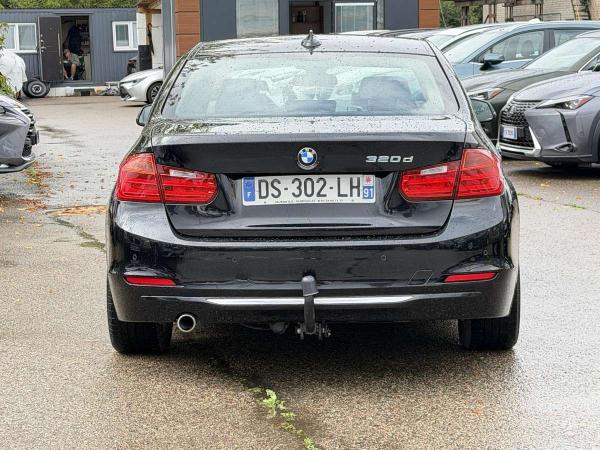 Black BMW 320 2015 in Vilnius, with an engine capacity of 2.00 L and mileage of 215 thousand km for 10990 €, photo 9 on AUTOMOTO.COM.LV