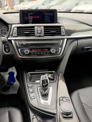 Melns BMW 320 2015 Viļņa, ar dzinēja tilpumu 2.00 L un nobraukumu 215 tūkst. km par 10990 €, foto 20 vietnē AUTOMOTO.COM.LV