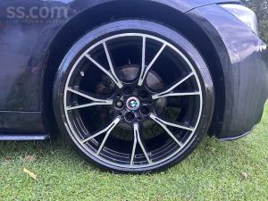 Black BMW 320 2015 in Riga, with an engine capacity of 2.00 L and mileage of 200 thousand km for 17500 €, photo 14 on AUTOMOTO.COM.LV
