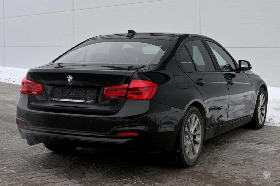 Black BMW 320 2016 in Kretinga, with an engine capacity of 2.00 L and mileage of 144 thousand km for 12499 €, photo 6 on AUTOMOTO.COM.LV