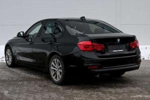 Black BMW 320 2016 in Kretinga, with an engine capacity of 2.00 L and mileage of 144 thousand km for 12499 €, photo 8 on AUTOMOTO.COM.LV