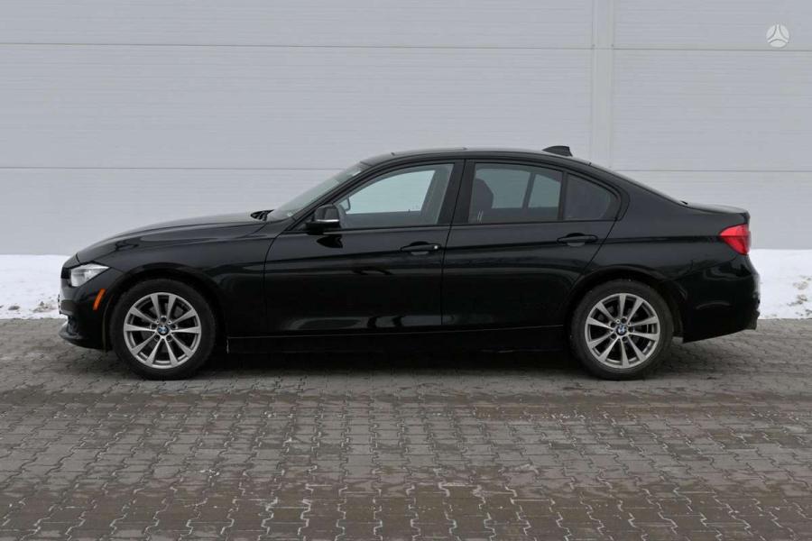 Black BMW 320 2016 in Kretinga, with an engine capacity of 2.00 L and mileage of 144 thousand km for 12499 €, photo 11 on AUTOMOTO.COM.LV