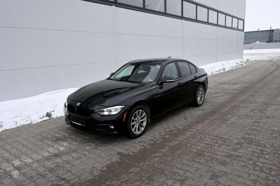 Black BMW 320 2016 in Kretinga, with an engine capacity of 2.00 L and mileage of 144 thousand km for 12499 €, photo 12 on AUTOMOTO.COM.LV