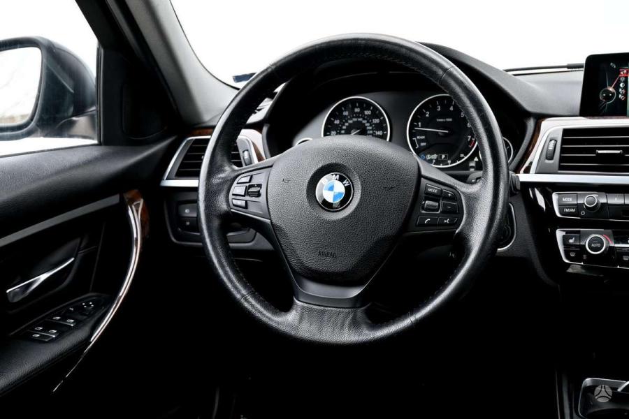 Melns BMW 320 2016 Kretinga, ar dzinēja tilpumu 2.00 L un nobraukumu 144 tūkst. km par 12499 €, foto 30 vietnē AUTOMOTO.COM.LV
