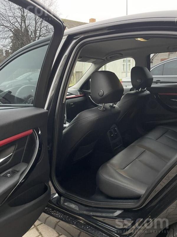 Black BMW 320 2016 in Liepaja, with an engine capacity of 2.00 L and mileage of 198 thousand km for 13850 €, photo 10 on AUTOMOTO.COM.LV