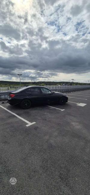 Black BMW 320 2016 in Vilnius, with an engine capacity of 2.00 L and mileage of 162 thousand km for 14000 €, photo 8 on AUTOMOTO.COM.LV