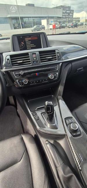 Black BMW 320 2016 in Vilnius, with an engine capacity of 2.00 L and mileage of 162 thousand km for 14000 €, photo 14 on AUTOMOTO.COM.LV
