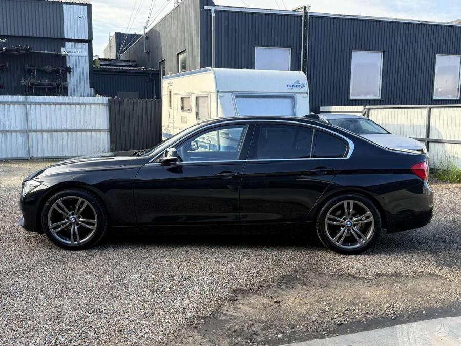 Black BMW 320 2016 in Kaunas, with an engine capacity of 2.00 L and mileage of 274 thousand km for 10700 €, photo 6 on AUTOMOTO.COM.LV