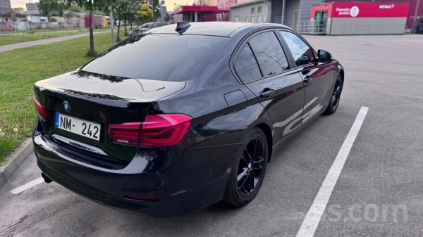 Melns BMW 320 2016 Rīga, ar dzinēja tilpumu 2.00 L un nobraukumu 250 tūkst. km par 10900 €, foto 6 vietnē AUTOMOTO.COM.LV