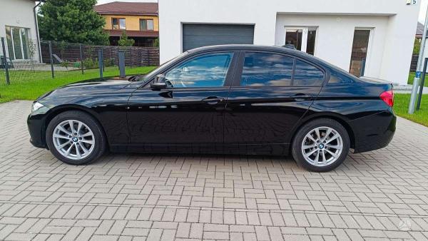 Black BMW 320 2017 in Klaipeda, with an engine capacity of 2.00 L and mileage of 95 thousand km for 10999 €, photo 7 on AUTOMOTO.COM.LV