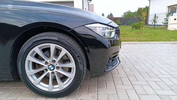 Black BMW 320 2017 in Klaipeda, with an engine capacity of 2.00 L and mileage of 95 thousand km for 10999 €, photo 10 on AUTOMOTO.COM.LV