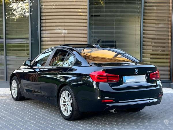 Melns BMW 320 2017 Viļņa, ar dzinēja tilpumu 2.00 L un nobraukumu 187 tūkst. km par 10300 €, foto 2 vietnē AUTOMOTO.COM.LV