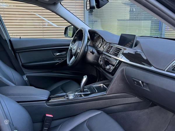 Melns BMW 320 2017 Viļņa, ar dzinēja tilpumu 2.00 L un nobraukumu 187 tūkst. km par 10300 €, foto 7 vietnē AUTOMOTO.COM.LV