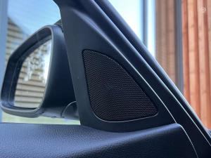 Black BMW 320 2017 in Vilnius, with an engine capacity of 2.00 L and mileage of 187 thousand km for 10300 €, photo 12 on AUTOMOTO.COM.LV