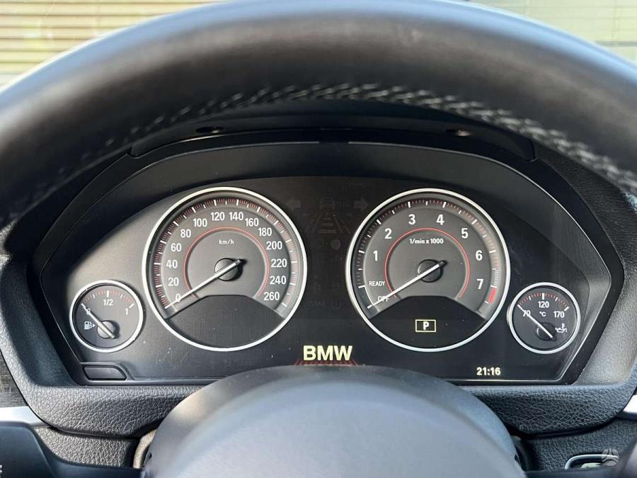 Black BMW 320 2017 in Vilnius, with an engine capacity of 2.00 L and mileage of 187 thousand km for 10300 €, photo 14 on AUTOMOTO.COM.LV