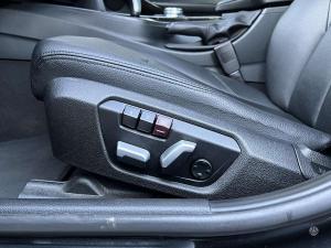Black BMW 320 2017 in Vilnius, with an engine capacity of 2.00 L and mileage of 187 thousand km for 10300 €, photo 20 on AUTOMOTO.COM.LV