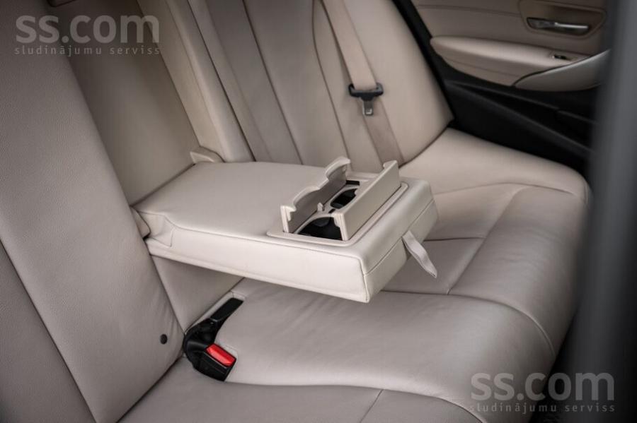 Melns BMW 320 2017 Rīga, ar dzinēja tilpumu 2.00 L un nobraukumu 158 tūkst. km par 16950 €, foto 13 vietnē AUTOMOTO.COM.LV