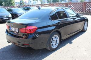 Melns BMW 320 2017 Liepāja, ar dzinēja tilpumu 2.00 L un nobraukumu 122 tūkst. km par 16750 €, foto 5 vietnē AUTOMOTO.COM.LV
