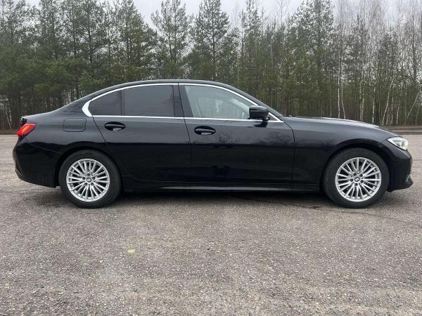 Black BMW 320 2019 in Kedainiai, with an engine capacity of 2.00 L and mileage of 197 thousand km for 21500 €, photo 7 on AUTOMOTO.COM.LV
