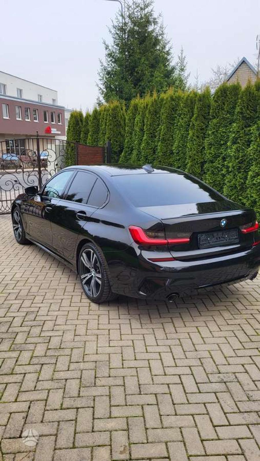 Melns BMW 320 2019 Plungė, ar dzinēja tilpumu 2.00 L un nobraukumu 150 tūkst. km par 22700 €, foto 18 vietnē AUTOMOTO.COM.LV