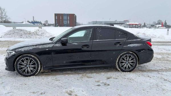 Melns BMW 320 2019 Kauņa, ar dzinēja tilpumu 2.00 L un nobraukumu 165 tūkst. km par 25900 €, foto 5 vietnē AUTOMOTO.COM.LV