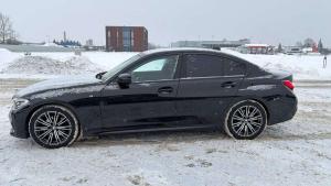 Black BMW 320 2019 in Kaunas, with an engine capacity of 2.00 L and mileage of 165 thousand km for 25900 €, photo 5 on AUTOMOTO.COM.LV