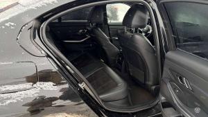 Black BMW 320 2019 in Kaunas, with an engine capacity of 2.00 L and mileage of 165 thousand km for 25900 €, photo 12 on AUTOMOTO.COM.LV