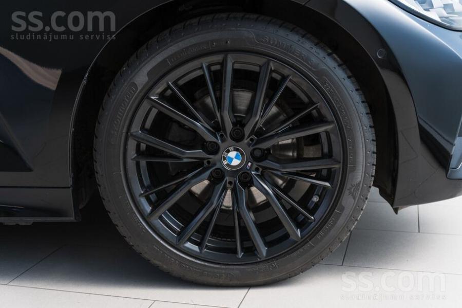 Melns BMW 320 2019 Rīga, ar dzinēja tilpumu 2.00 L un nobraukumu 117 tūkst. km par 23900 €, foto 13 vietnē AUTOMOTO.COM.LV
