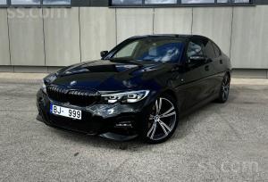Black BMW 320 2019 in Riga, with an engine capacity of 2.00 L and mileage of 128 thousand km for 26400 €, photo 3 on AUTOMOTO.COM.LV