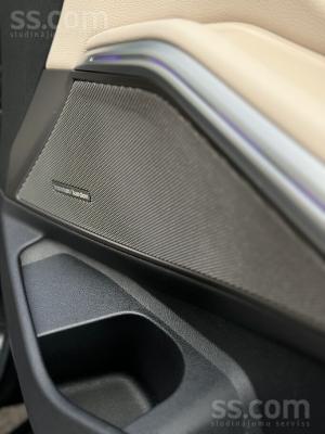 Black BMW 320 2019 in Riga, with an engine capacity of 2.00 L and mileage of 128 thousand km for 26400 €, photo 14 on AUTOMOTO.COM.LV