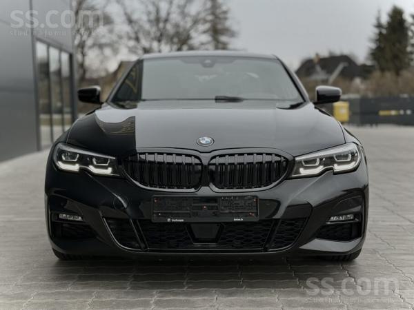 Melns BMW 320 2019 Rīga, ar dzinēja tilpumu 2.00 L un nobraukumu 115 tūkst. km par 24900 €, foto 1 vietnē AUTOMOTO.COM.LV