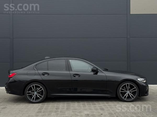Melns BMW 320 2019 Rīga, ar dzinēja tilpumu 2.00 L un nobraukumu 115 tūkst. km par 24900 €, foto 4 vietnē AUTOMOTO.COM.LV